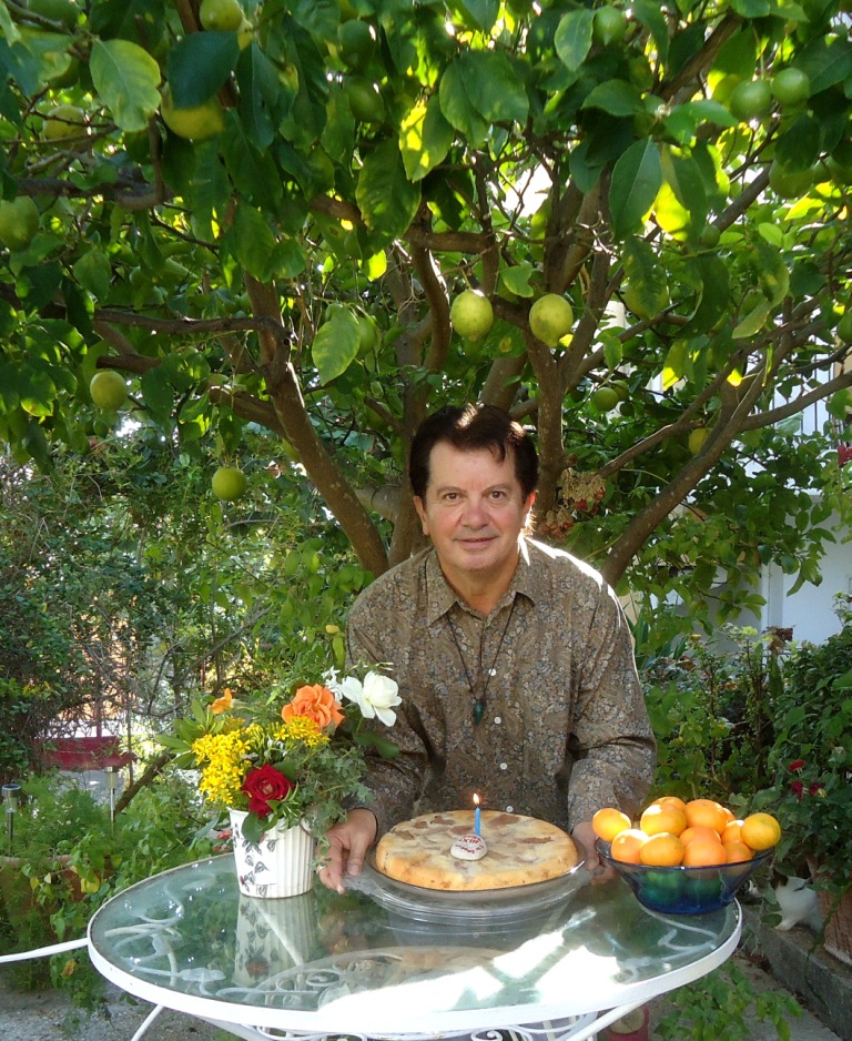 ΤΑ ΓΕΝΕΘΛΙΑ ΤΟΥ ΚΩΣΤΑ ΕΥΑΓΓΕΛΑΤΟΥ ΣΤΗΝ VILLA ΡΟΔΟΠΗ - Kefalonia Status