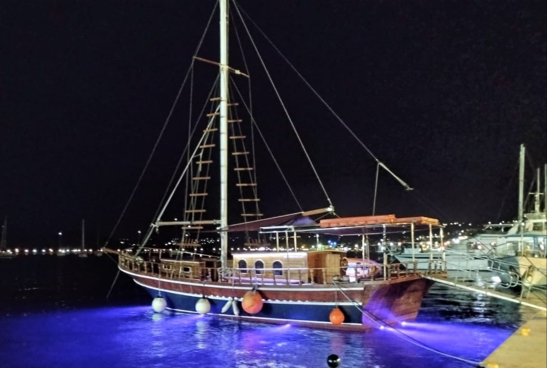 Απόψε η βαρκαρόλα στη γέφυρα Δεβοσέτου - Kefalonia Status