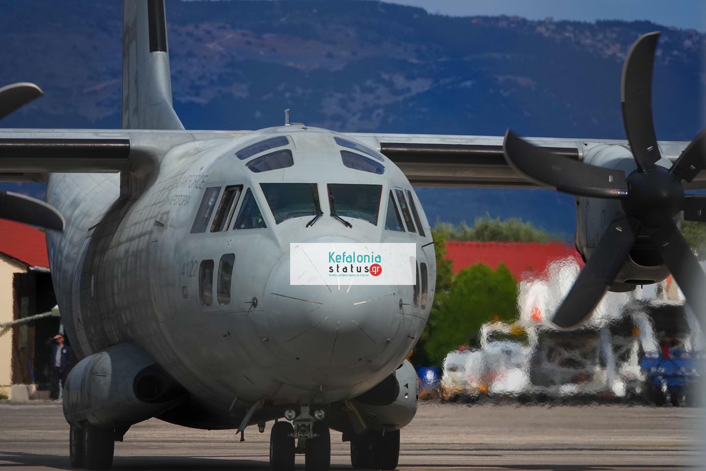 Ήρθε αεροσκάφος της Πολεμικής Αεροπορίας για την αεροδιακομιδή του ...