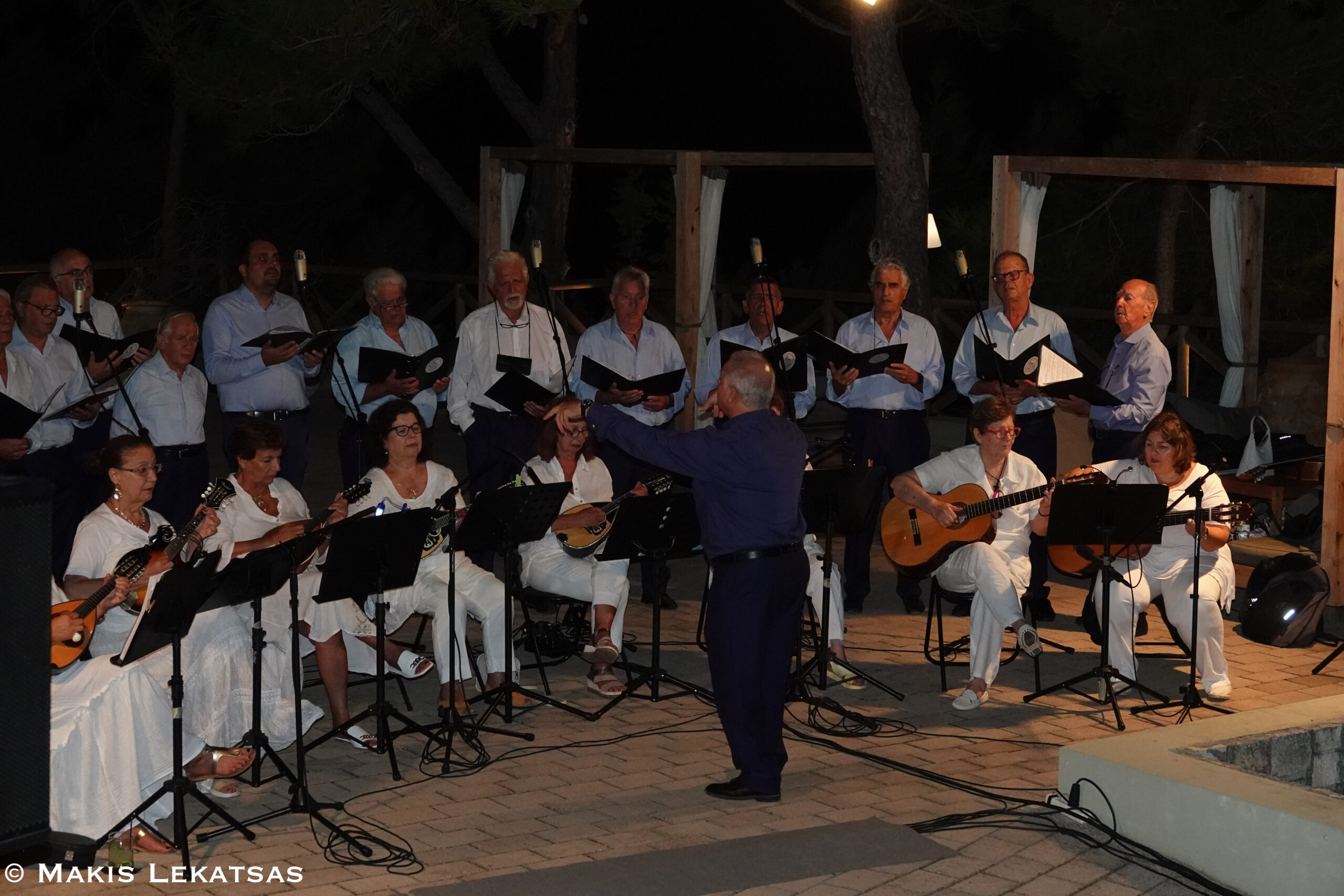 Η ΧΟΡΩΔΙΑ & ΜΑΝΤΟΛΙΝΑΤΑ ΑΡΓΟΣΤΟΛΙΟΥ ΣΤΑ ΧΑΝΙΑ - Kefalonia Status