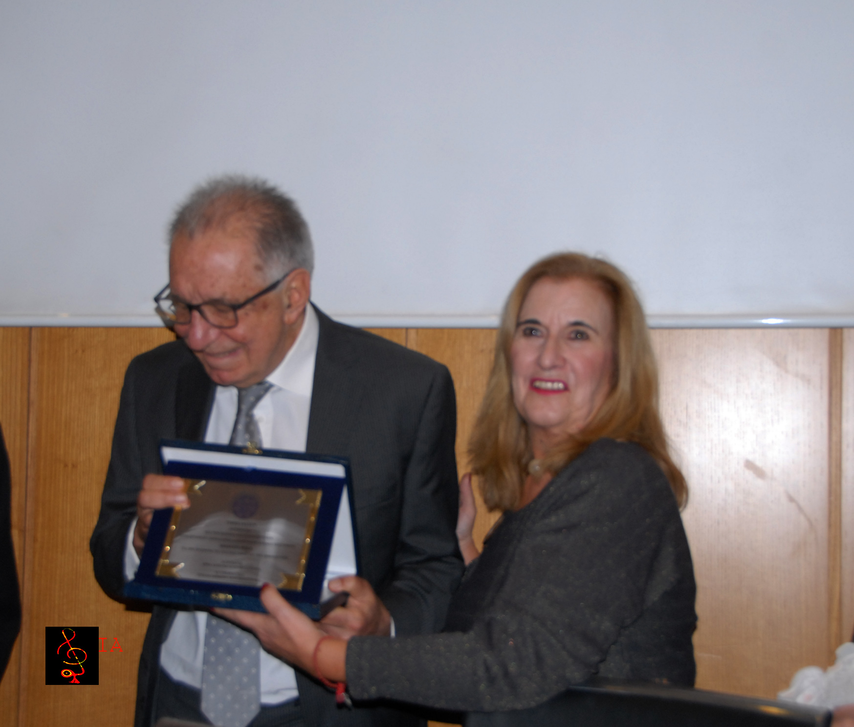 ΤΙΜΗΤΙΚΗ ΕΚΔΗΛΩΣΗ ΑΠΟ ΤΗΝ ΕΠΤΑΝΗΣΙΑΚΗ ΣΥΝΟΜΟΣΠΟΝΔΙΑ ΚΑΙ ΤΟ ΒΥΖΑΝΤΙΝΟ ...