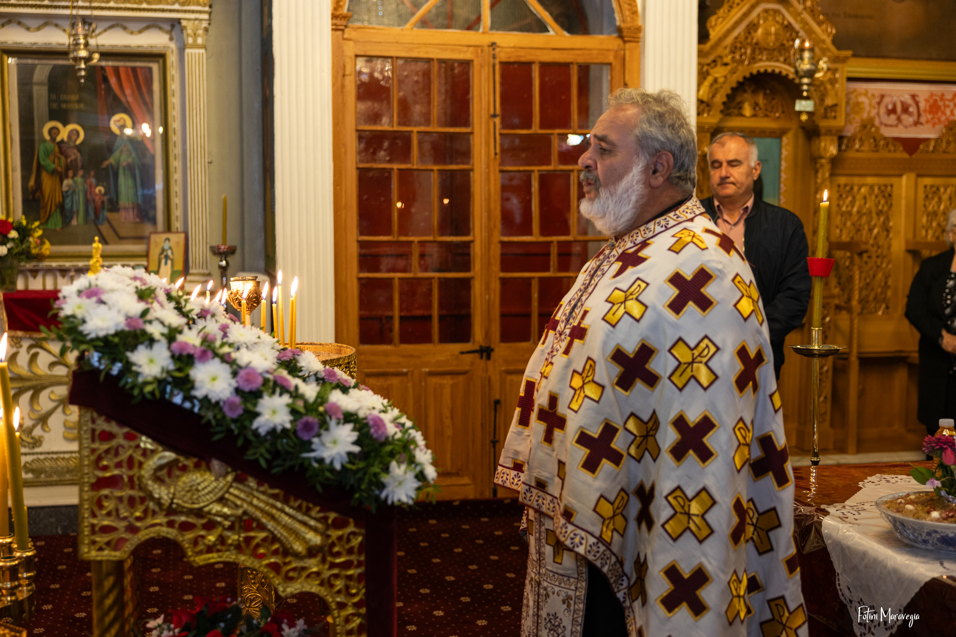 π. Ξενοφώντας / Σήμερον κρεμάται επί ξύλου… η Δημοκρατία… - Kefalonia ...